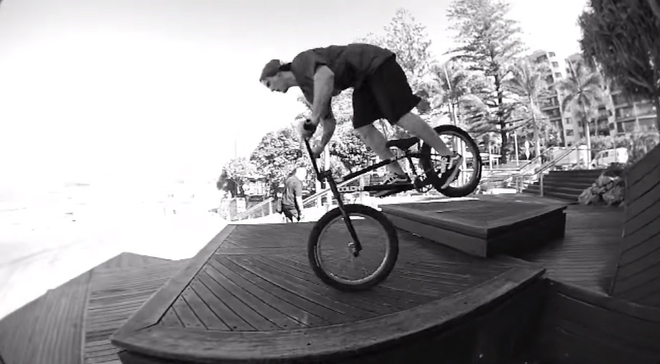 LuxBMX Store: Tom Stretton BMX Nose Manual Master