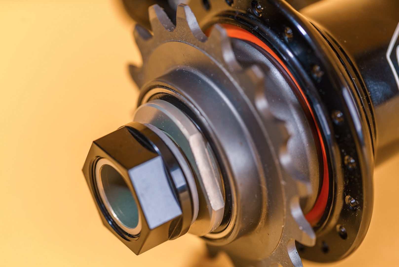 BOX - ONE QUANTUM BMX RACE HUBSET - REVIEW | Ride UK...