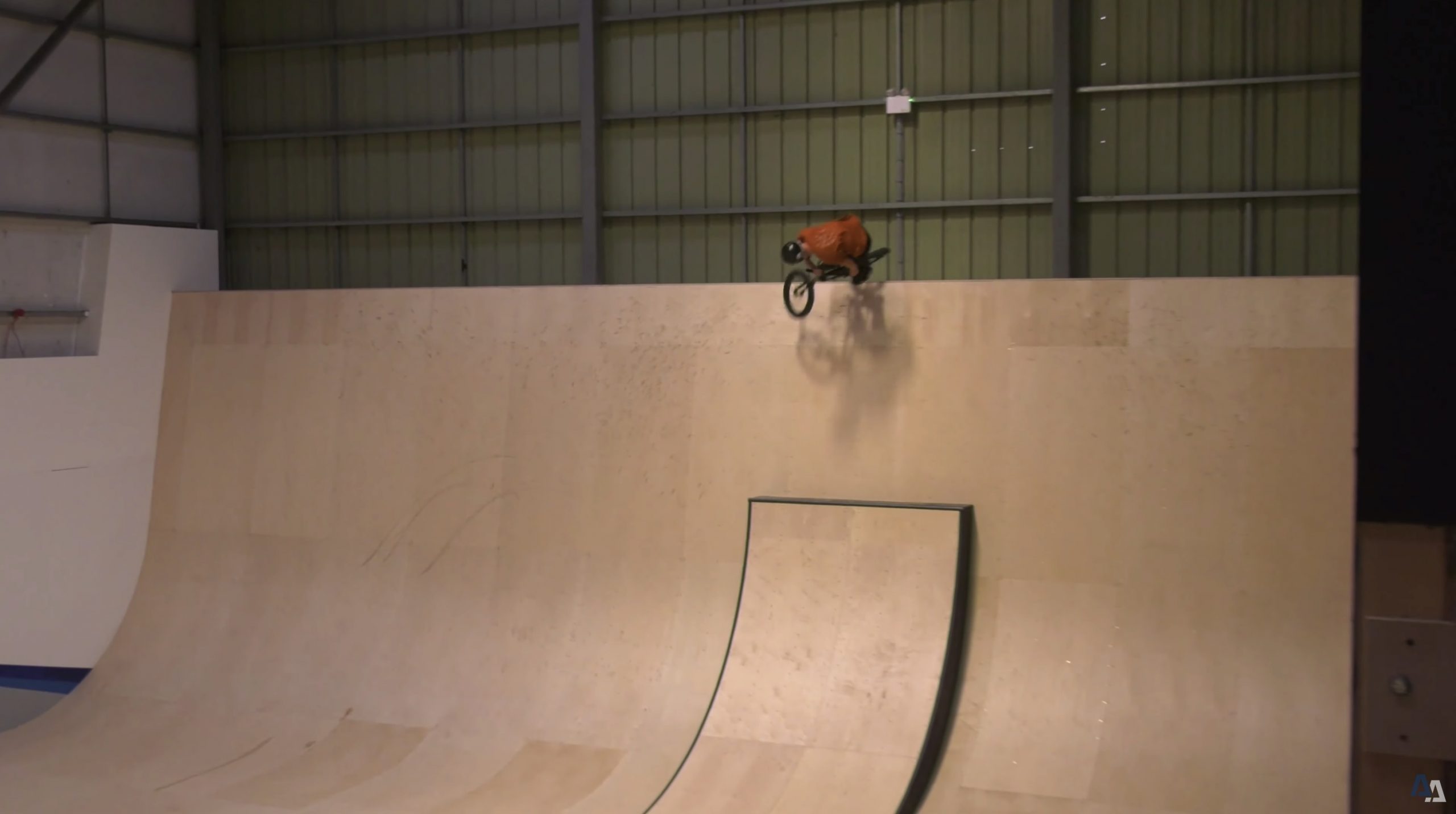 THE WAIRHOUSE: First Session - Coleborn, Russell, Br...